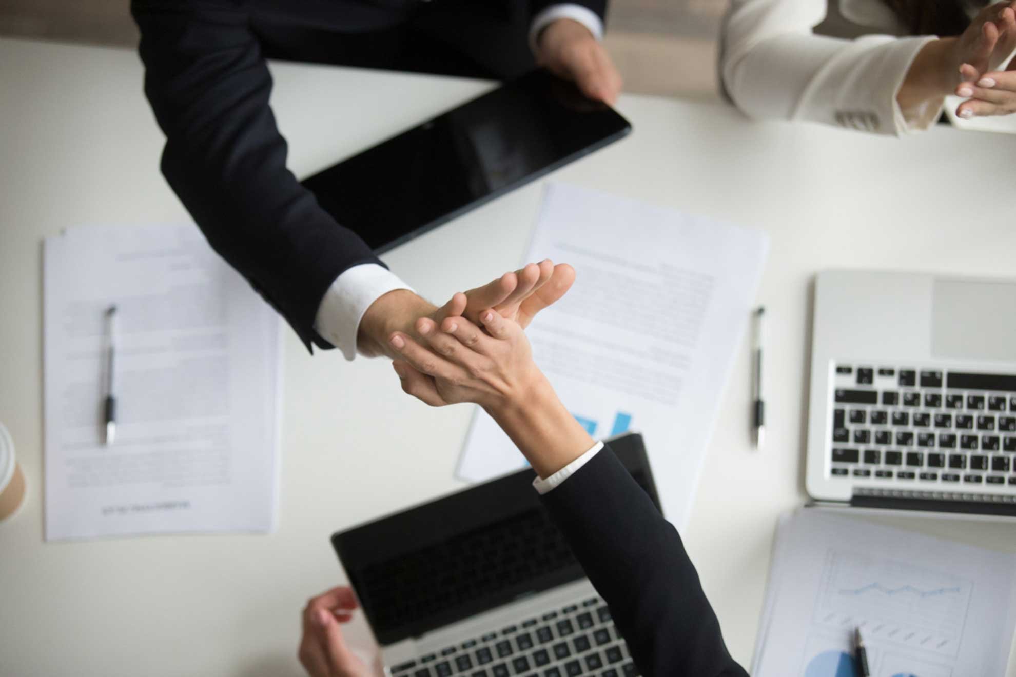 8+1 ideas on how to retain your employees effectively